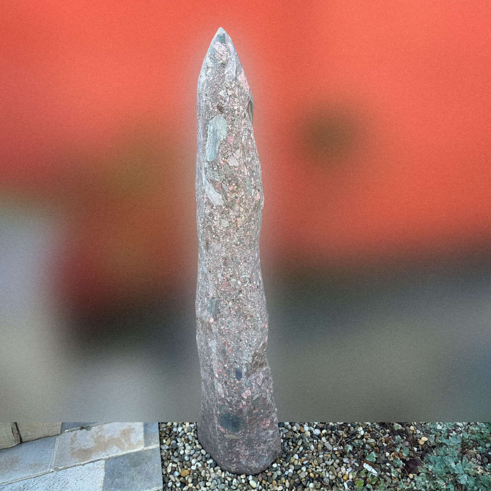 Monolithes et Menhirs pierre naturelle | Déco de jardin | RO'MA Nature